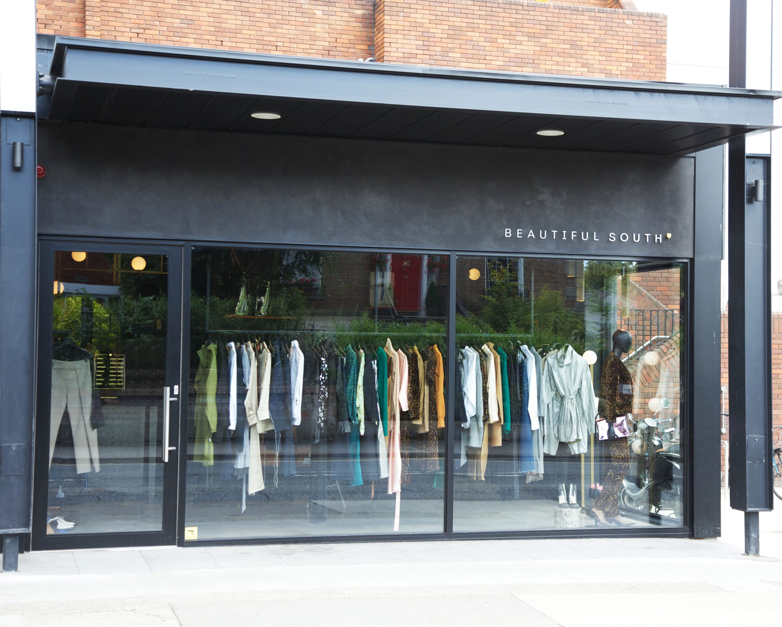 Green Fashion Retail: Not just a trend, but a necessity for our planet ...